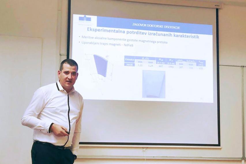 Na Fakulteti za energetiko se veselijo novega doktoranta